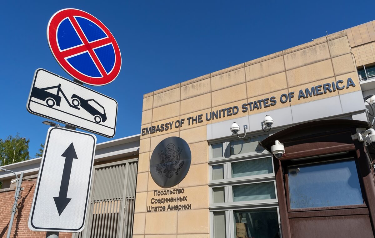 US to Suspend Green Card Processing | Weekly Immigration News